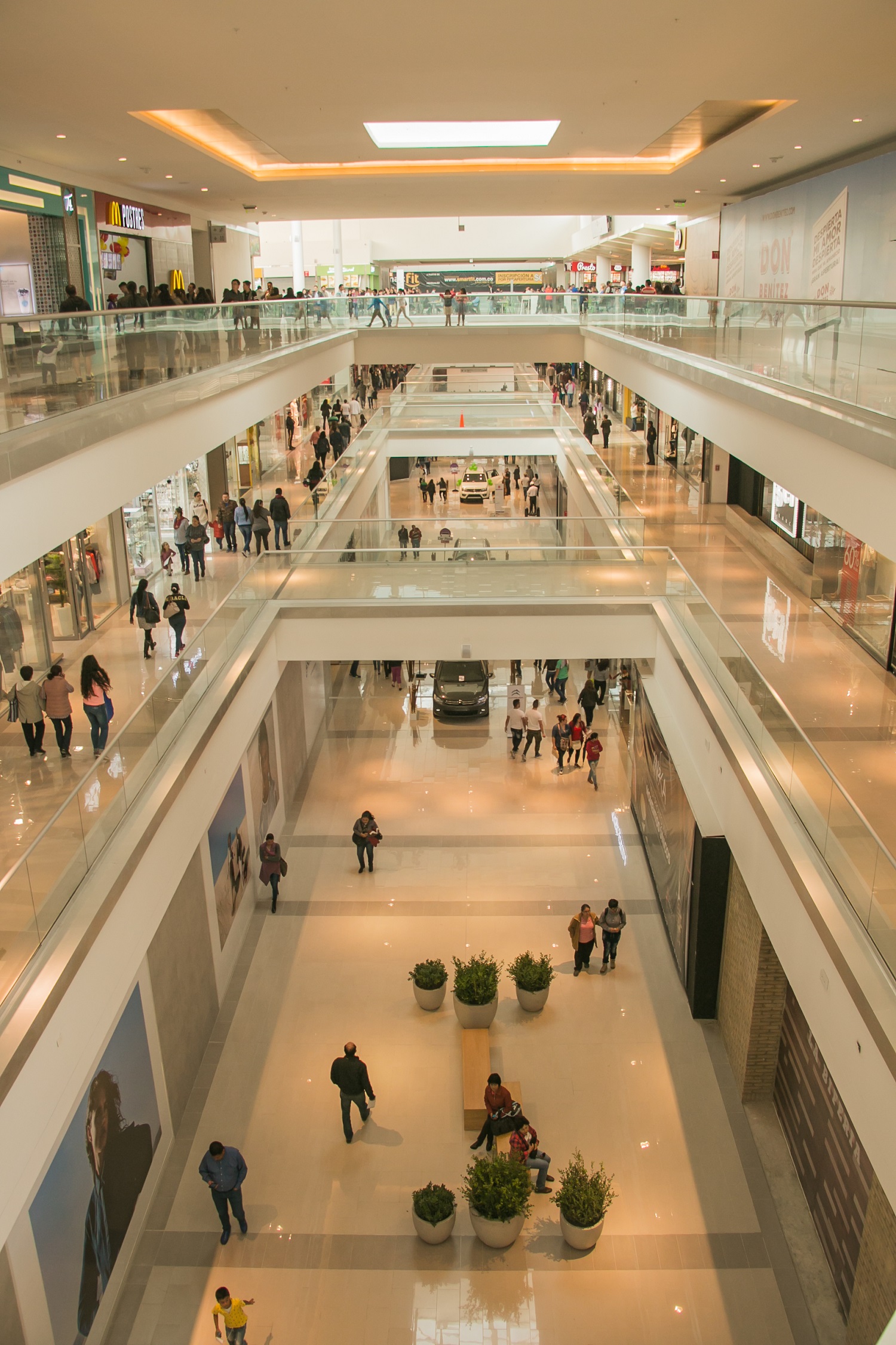 C.C. multiplaza (126) - Colombia