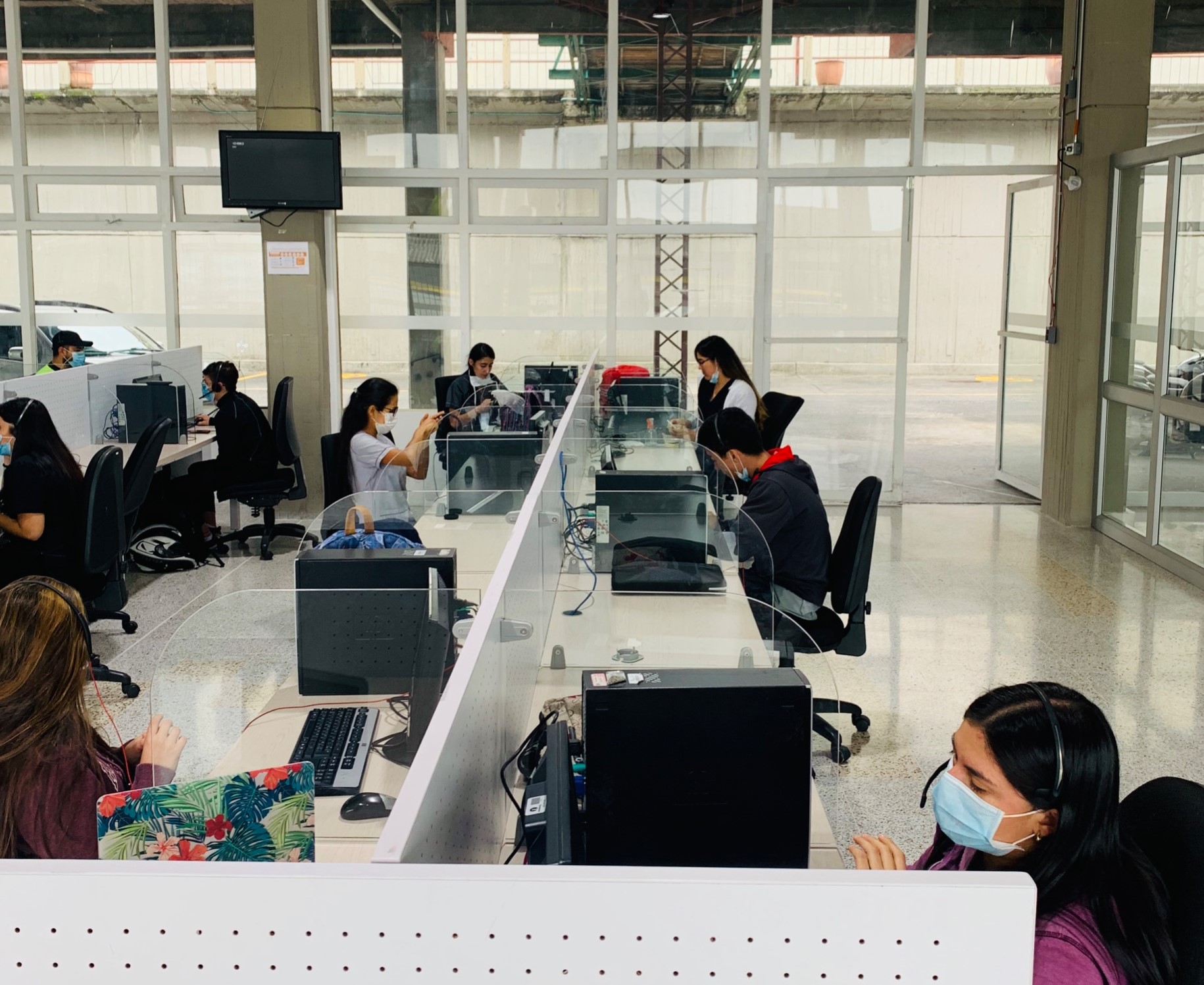 Línea 123 está colapsando por llamadas que no son de emergencia - Colombia